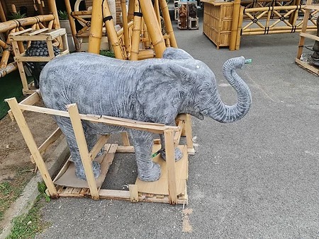 Elephant Water Feature - Prime Adelaide